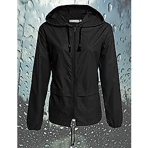 Avoogue Lightweight Raincoat Climbing Jackets Women's Waterproof Windbreaker Packable Outdoor Hooded Fall Rain Jacket Black XL