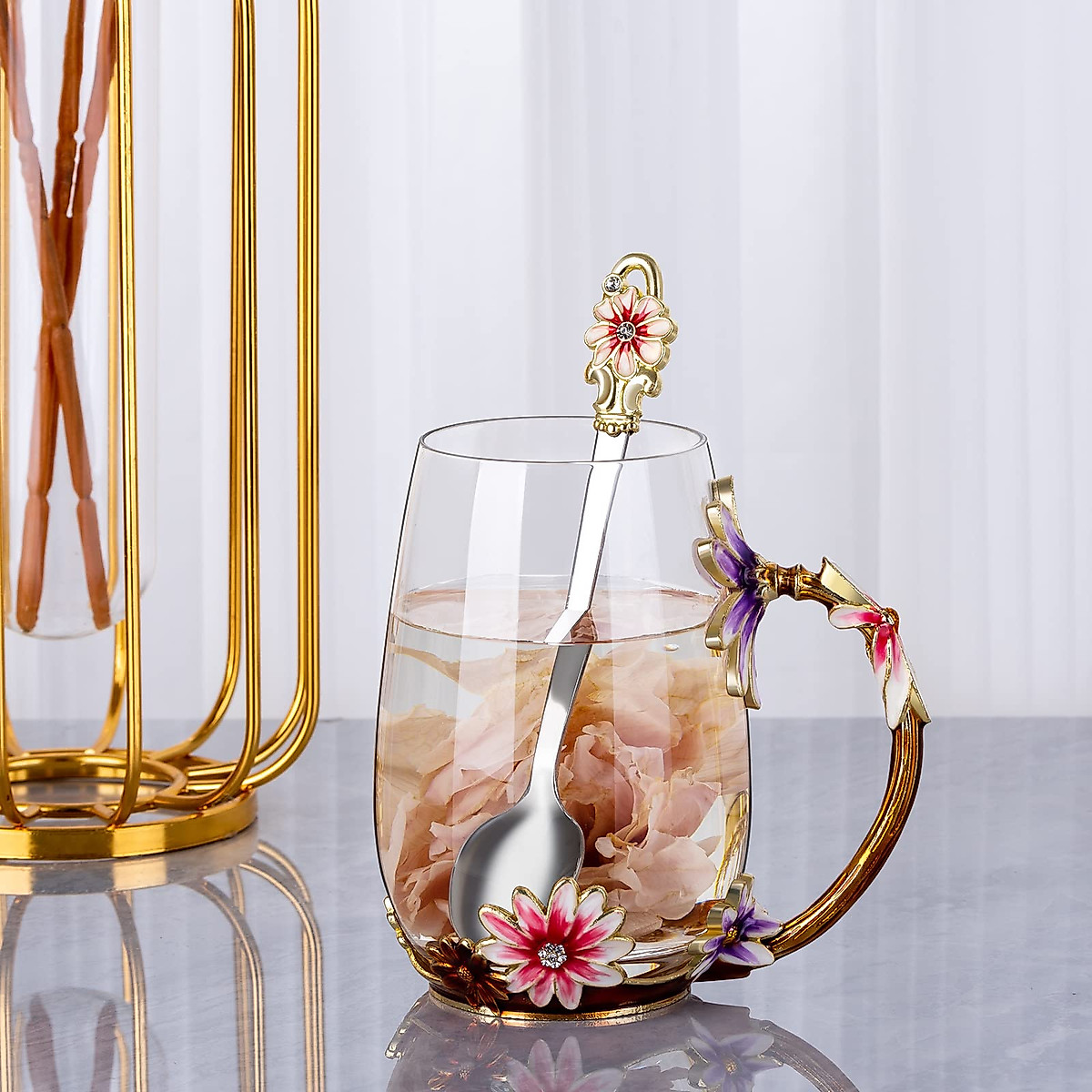 SHEEYEE Gift for Women Tea Cup with Spoon Enamel Daisy Flower Glass Teacup Tea Sets for Women Mother's Day Christmas Birthday Valentine's Day