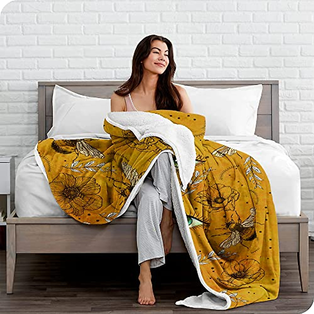 ETSKOM Bee Blanket Super Soft Yellow Evil Eye Fleece Throw Blanket for Adults Kids, Warm Throw and Blanket for Sofa Couch Bed Cars 59 * 39in
