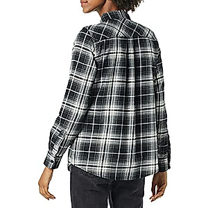 Amazon Essentials Women's Classic-Fit Long-Sleeve Lightweight Plaid Flannel Shirt, Black White Large Plaid, Large
