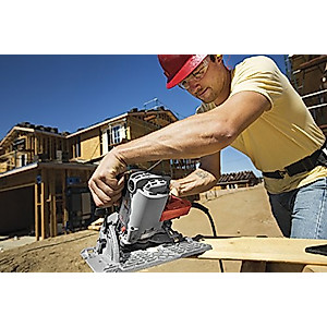 SKILSAW SPT67WL-01 15 Amp 7-1/4 In. Sidewinder Circular Saw