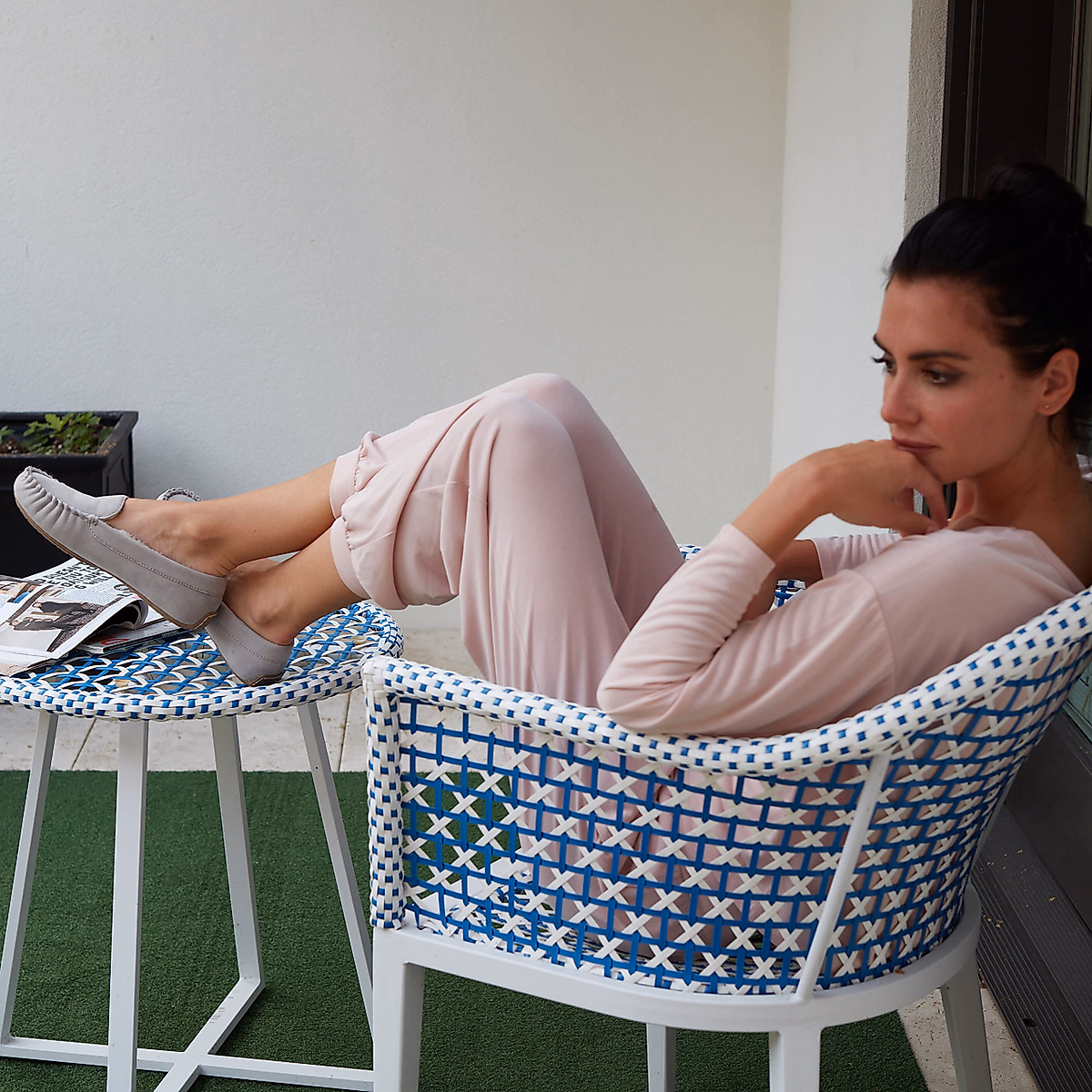 Floopi Women Slippers Moccasins, Soft Faux Fur Lining with Cozy Memory Foam, Ladies House Slippers for Women with Indoor & Outdoor Anti-Skid Sole(9, Pink-323)