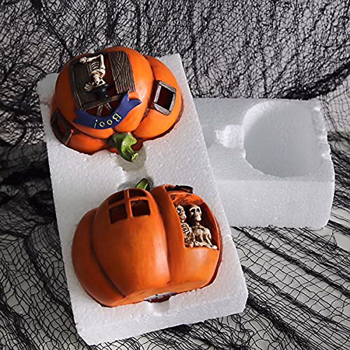 Halloween Resin Pumpkin Lanterns, Desktop Led Skull Lights, Outdoor and Indoor Holiday Party Decorations, Garden, Garden and Terrace Home Decoration (2 Pieces)