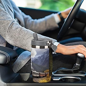 RTFGHJS Steam Locomotive Train 30 Oz Tumbler with Handle And Flip Straw, Stainless Steel Vacuum Insulated Travel Mug, Thermal Cup for Coffee, Water, Iced Drinks, Fits Car Cup Holders (Home, Sports)