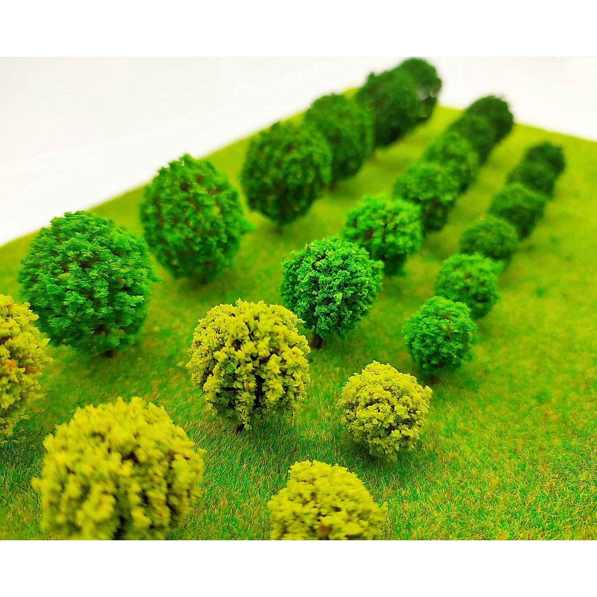 24Pcs Mini Model Trees Mixed Bush Trees Vegetation Groups Shrubs for Model Train Scenery Architecture Trees Model Scenery Trees Fake Trees with No Stands