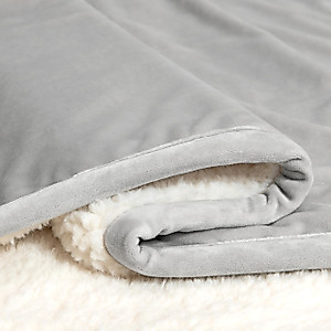 UGG 01465 Bliss Sherpa Fully Reversible Throw Blanket for Couch or Bed Machine Washable Easy Care Soft Plush Luxury Oversized Accent Blankets, 70 x 50-Inch, Silver