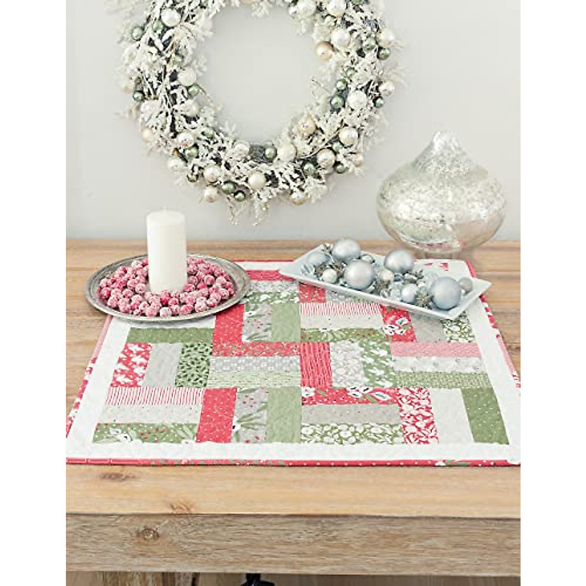 Home for the Holidays: Quilts & More to Welcome the Season