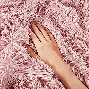 Hyde Lane Blush Pink Throw Blanket for Couch Sofa, Reversible Ultra Soft Faux Fur Fluffy Fuzzy Throw Blankets - 50x60 Rose Gold