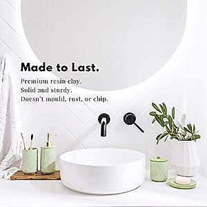 Premium Pastel Green Bathroom Accessories Set. Green Bathroom Set. Boho Bathroom Decor. Accesorios para Baños. New Apartment Essentials. Green Toothbrush Holder and Soap Dispenser.