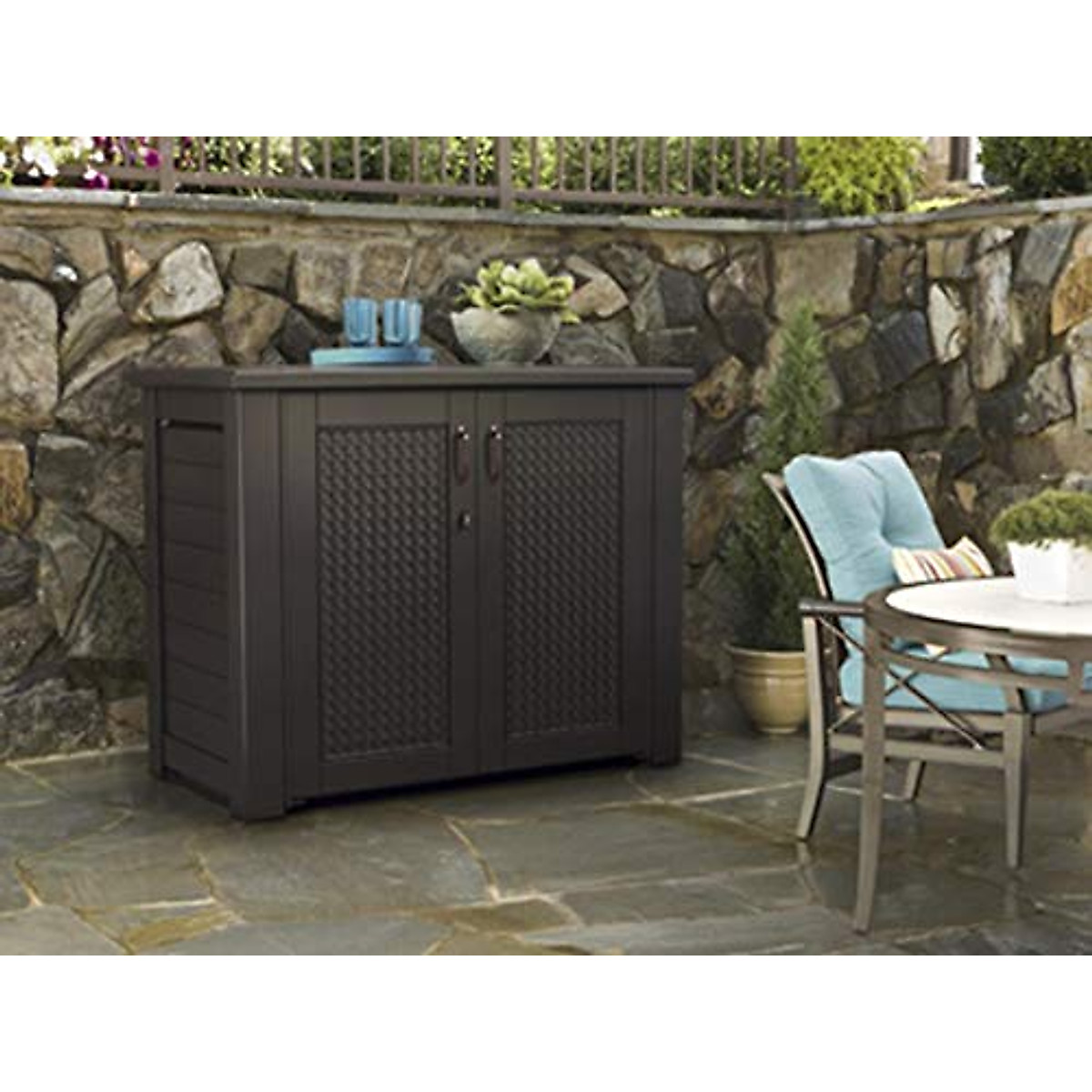 Rubbermaid Extra Large Decorative Patio Storage Cabinet, Weather Resistant, 123 Gal., Dark Teakwood, for Garden/Backyard/Home/Pool