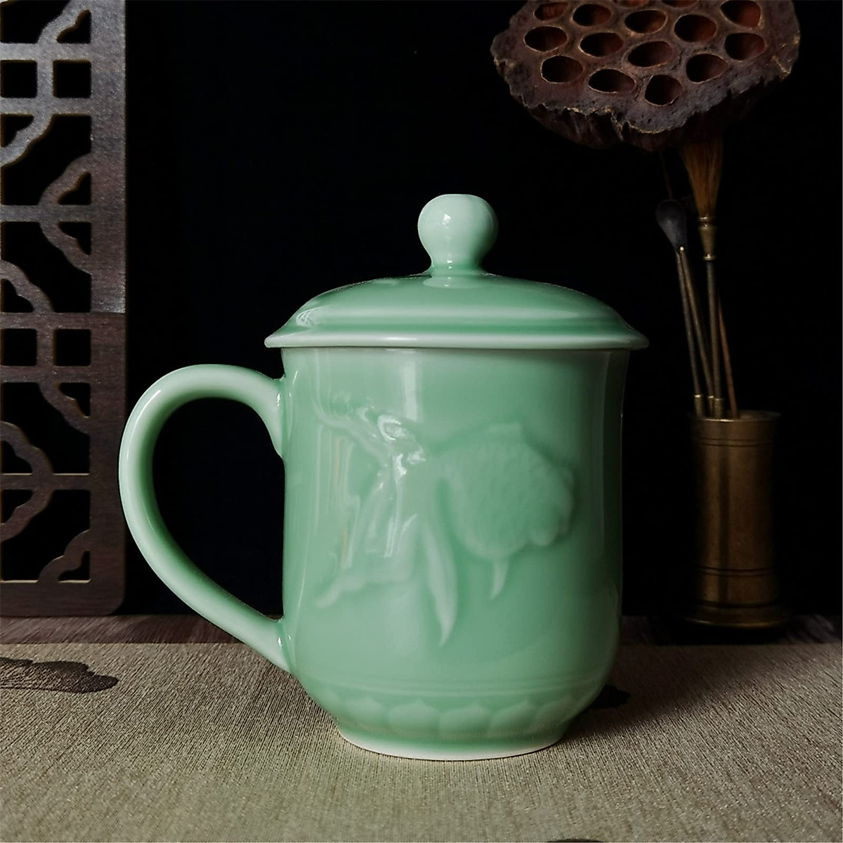 Handmade Celadon Coffee Mug Tea cup with Lid 13oz Porcelain Milk Cup Embossed with Goldfish Ceramic Microwave and Dishwasher Safe (Green)