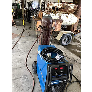 MaxWorks 80703 Heavy Duty 40 Foot 8 AWG/3C 6-50 Nema R Plug Lighted Welding Cord with ETL Approved