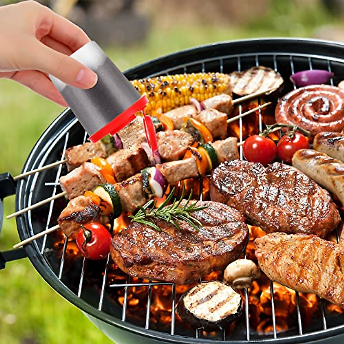 4 Pieces Salt and Pepper Shaker Set Hourglass Picnic Salt and Pepper Shakers Plastic Airtight Spice Jar Dispenser Moisture Proof Salt and Pepper Shakers with Lids for Camping Outdoors Kitchen Lunch