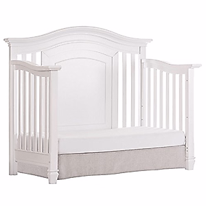 Evolur Fairbanks 5-in-1 Convertible Crib in Winter White