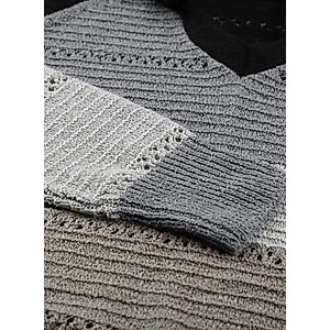 FEKOAFE Women's Cute Color Block V-Neck Long Sleeve Pullover Drawstring Hoodies Pullover Sweatshirts Black S