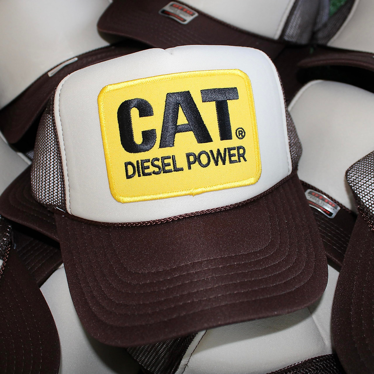 CAT Diesel Power Patch Trucker Hat - Premium Snapback for Men and Women - Racing Beer Cowboy Vintage Camo (US, Alpha, One Size, Black)