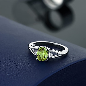 Gem Stone King 925 Sterling Silver Green Peridot and White Topaz 3 Stone Ring For Women | 1.50 Cttw | Gemstone Birthstone | Oval 8X6MM | Available In Size 5,6,7,8,9