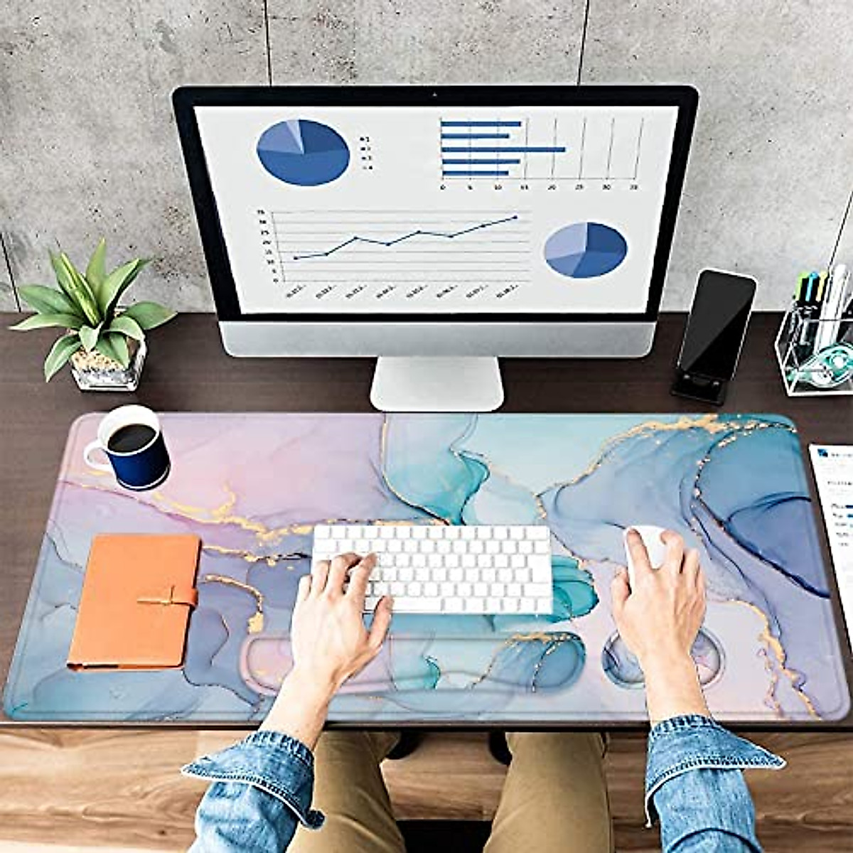 Lateefah Large Mouse Pad and Keyboard Wrist Rest, Desk Pad for Keyboard and Mouse, 4-in-1 Extended Mouse Pad with Wrist Support, Non-Slip Desk Mat Protector, Ultra Thick Desk Blotter for Office, Home