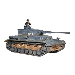 Bolt Action Panzer IV Ausf. F1/G/H Medium Tank 1:56 WWII Military Wargaming Plastic Model Kit