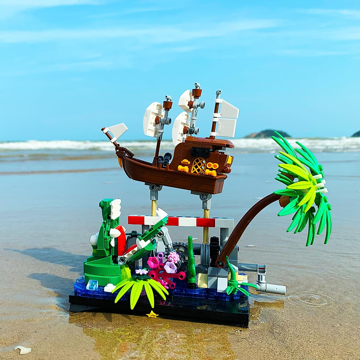 ENJBRICK Pirates Ship Building Kit Compatible with Lego for Adutls,Cute Animal Building Toy for Girls and Boys 8-14 Years Up 448 pcs