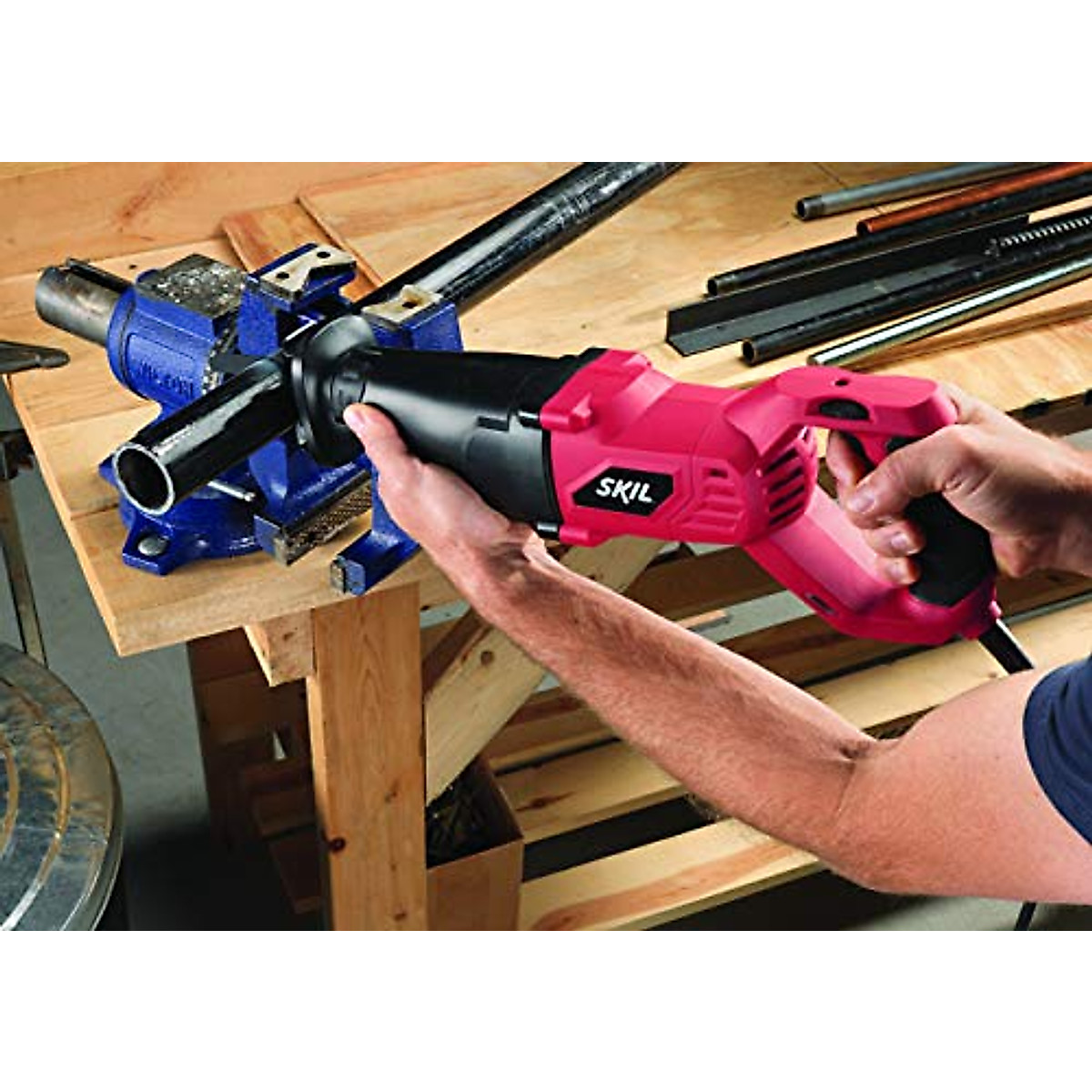 SKIL 9216-01 9 Amp Reciprocating Saw,Red