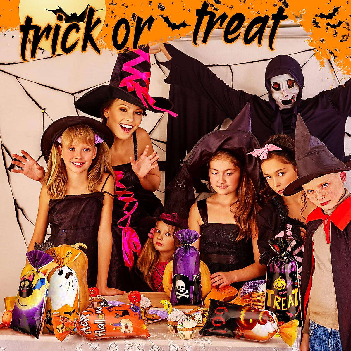 Hotop 120 Pcs Halloween Cellophane Bags Plastic Trick or Treat Candy Bags Goodie Cookie Treat Bags with 150 Pcs Gold Twist Ties for Halloween Theme Party Favor Supplies
