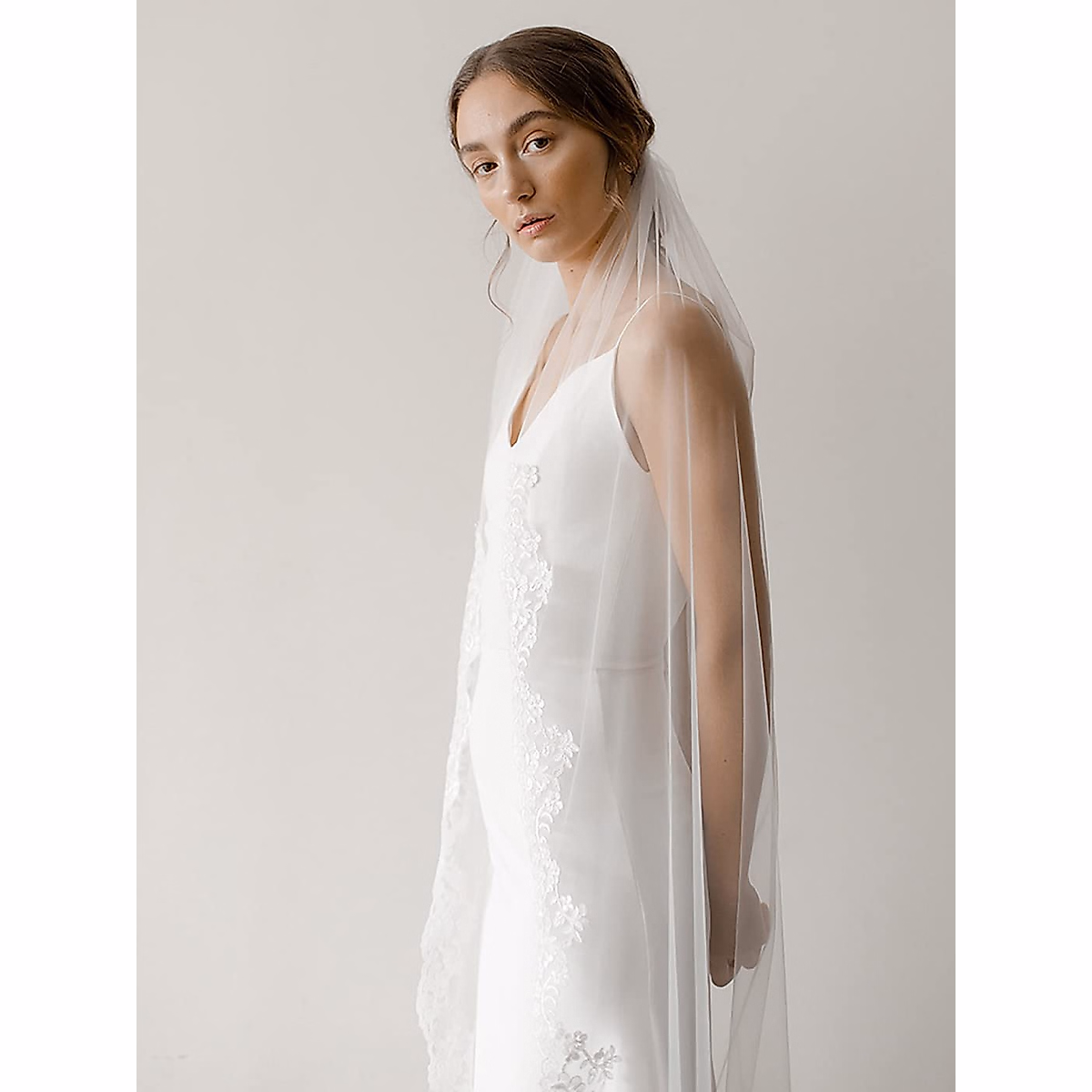 Latious Lace Wedding Bride Veils White 1 Tier Floral Bridal Veil Long Tulle Veils with Comb Cathedral Veils for Brides and Women (White)