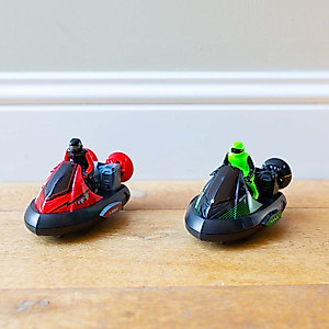 Think Gizmos Bump 'n Eject Bumper Cars – Multiplayer - 2 x 2.4Ghz Remote Control Toy Cars and Remotes for Boys & Girls Aged 6 7 8 9 10 and Up