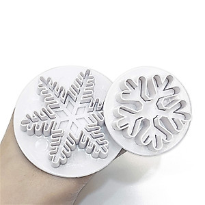 Clever Monster Snowflake Cookie Cutters Set of 6, Plunger Cutter Cake Decorating Supplies Fondant Molds Embossing Tool Snowflake Plunger Cake Cutter