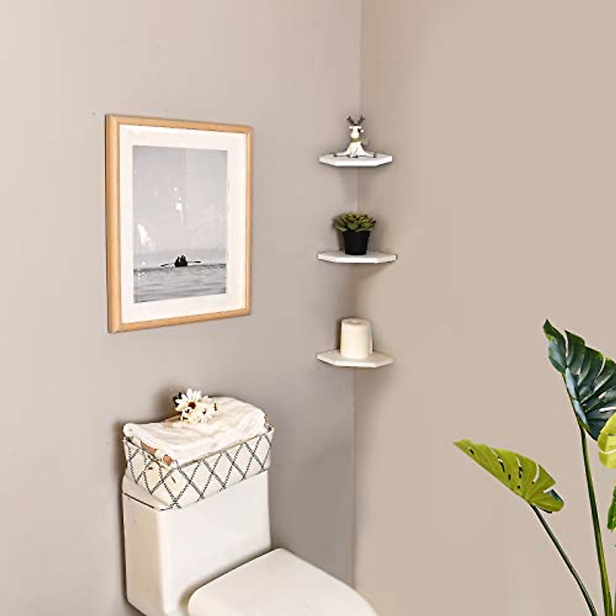 WELLAND 7-Inch Floating Corner Shelves Set of 2, Wall Mounted Storage Shelf with White Finish for Bedroom, Living Room, Bathroom, Display Shelf for Small Plant, Photo Frame, Toys and More