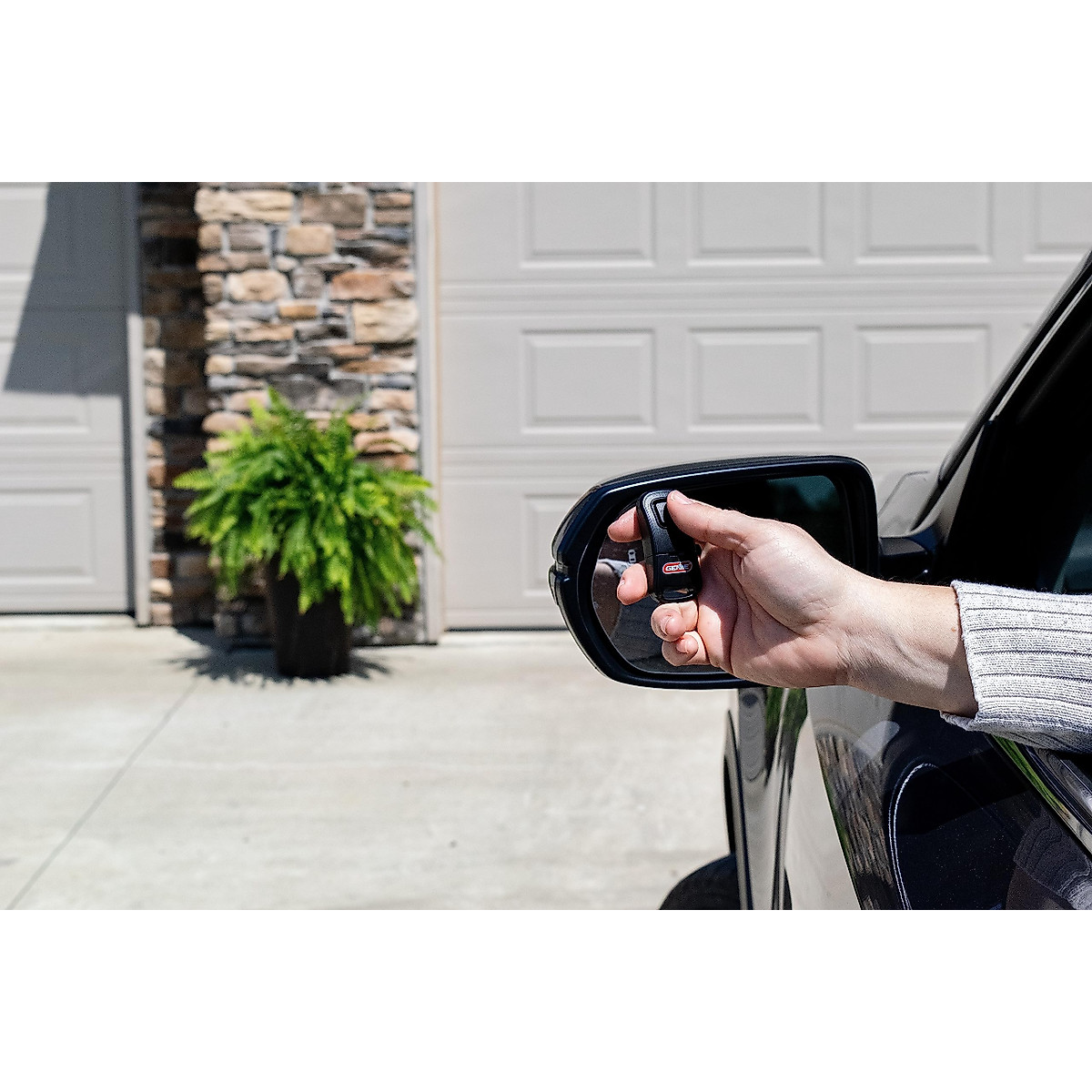 Genie Single Button Garage Door Opener Remote - Safe & Secure Access - Compatibility with Genie Only Intellicode Garage Door Openers - Model G1T-BX
