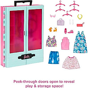 Barbie Closet Playset with 3 Outfits, Styling Accessories and Hangers, Mix-And-Match Barbie Clothes for 50+ Looks (Amazon Exclusive)