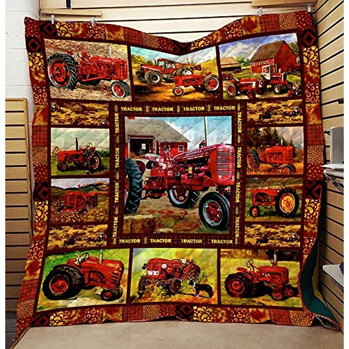 Tractor Blankets Red Farming Tractor On Prairie Blanket Plush Blanket Boys Fuzzy Blankets for Women Fall Throw Blanket Camping Blanket Small/Medium/Large/X-Large