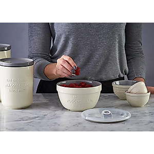 Mason Cash Innovative Kitchen All Purpose Bowl With Lid, off-white, 16 x 16 x 9 cm