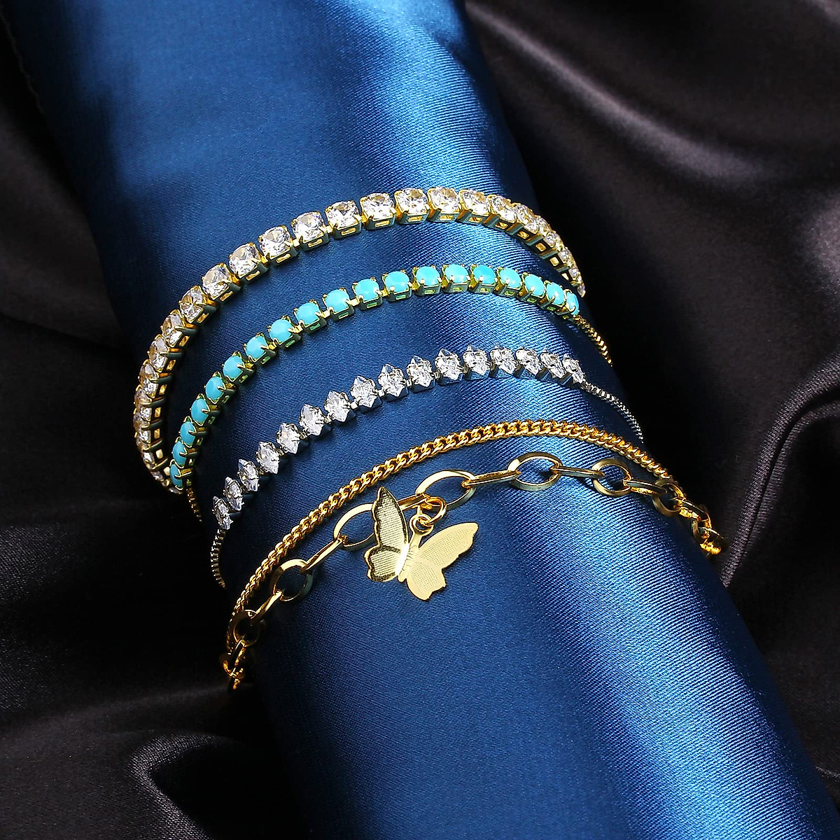 Fivoilin Tennis Bracelets for Women, Dainty 18K Gold Plated Cubic Zirconia Classic Adjustable Slider Bracelet Fashion Jewelry Gift for Her Birthday Valentines' Day Wedding Party Prom Graduation