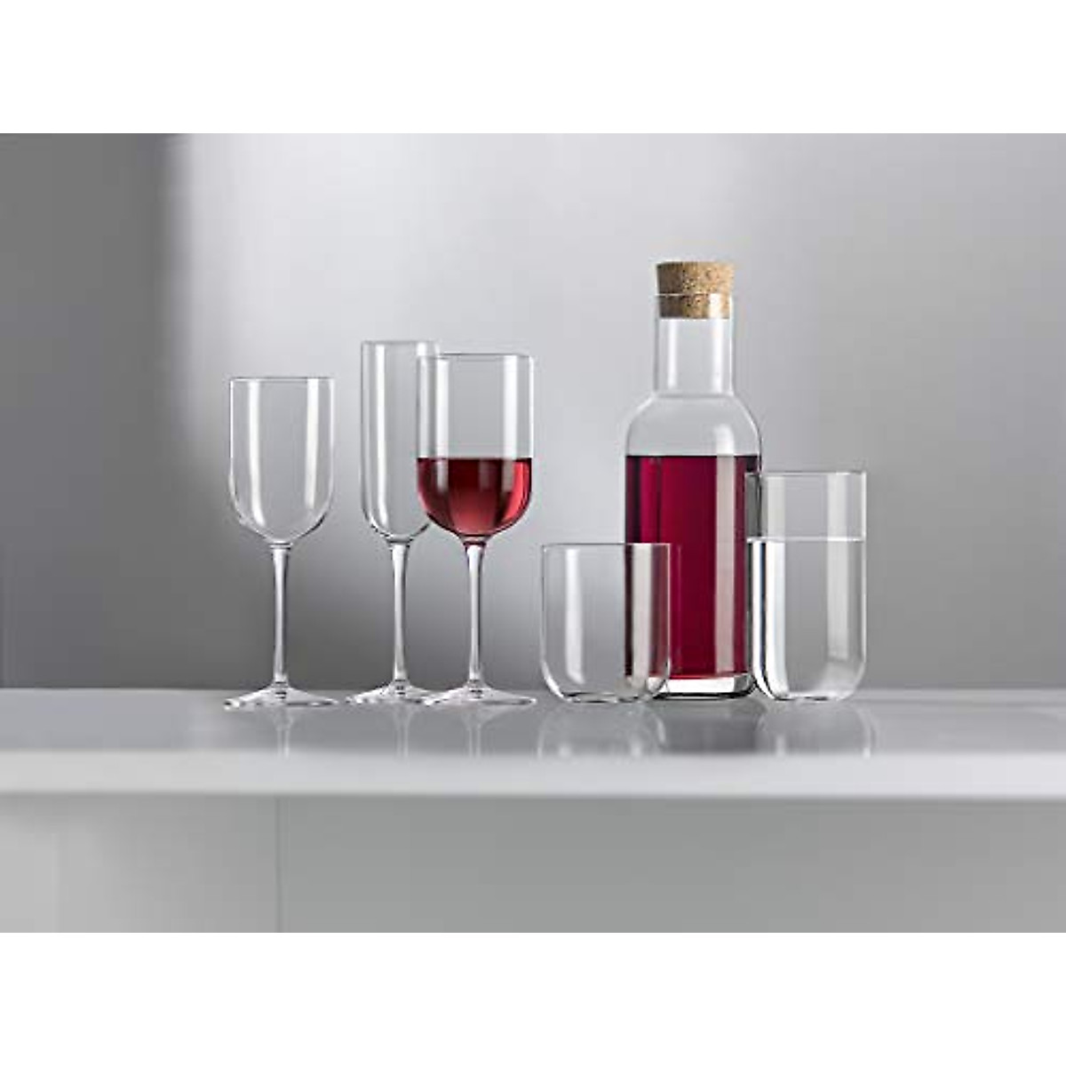 Luigi Bormioli Sublime 34 oz Carafe with Cork Stopper, 1 Piece, Clear