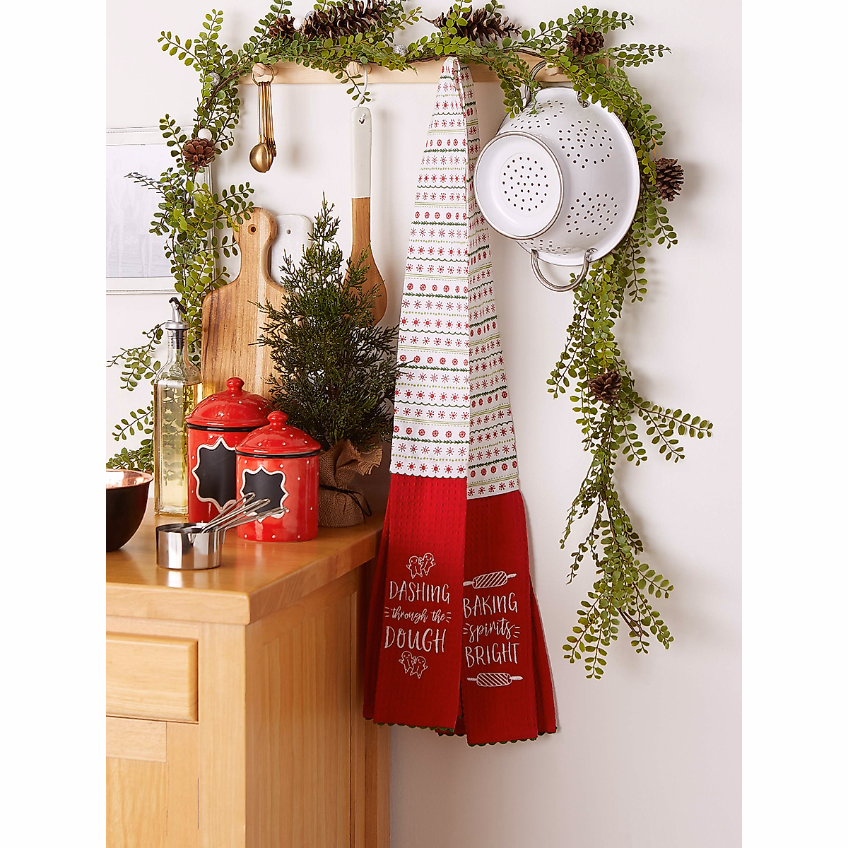 DII Christmas Kitchen Décor, Holiday Cooking & Baking Accessories Machine Washable Cotton, Towel Scarf, 4x70, Dashing Through The Dough