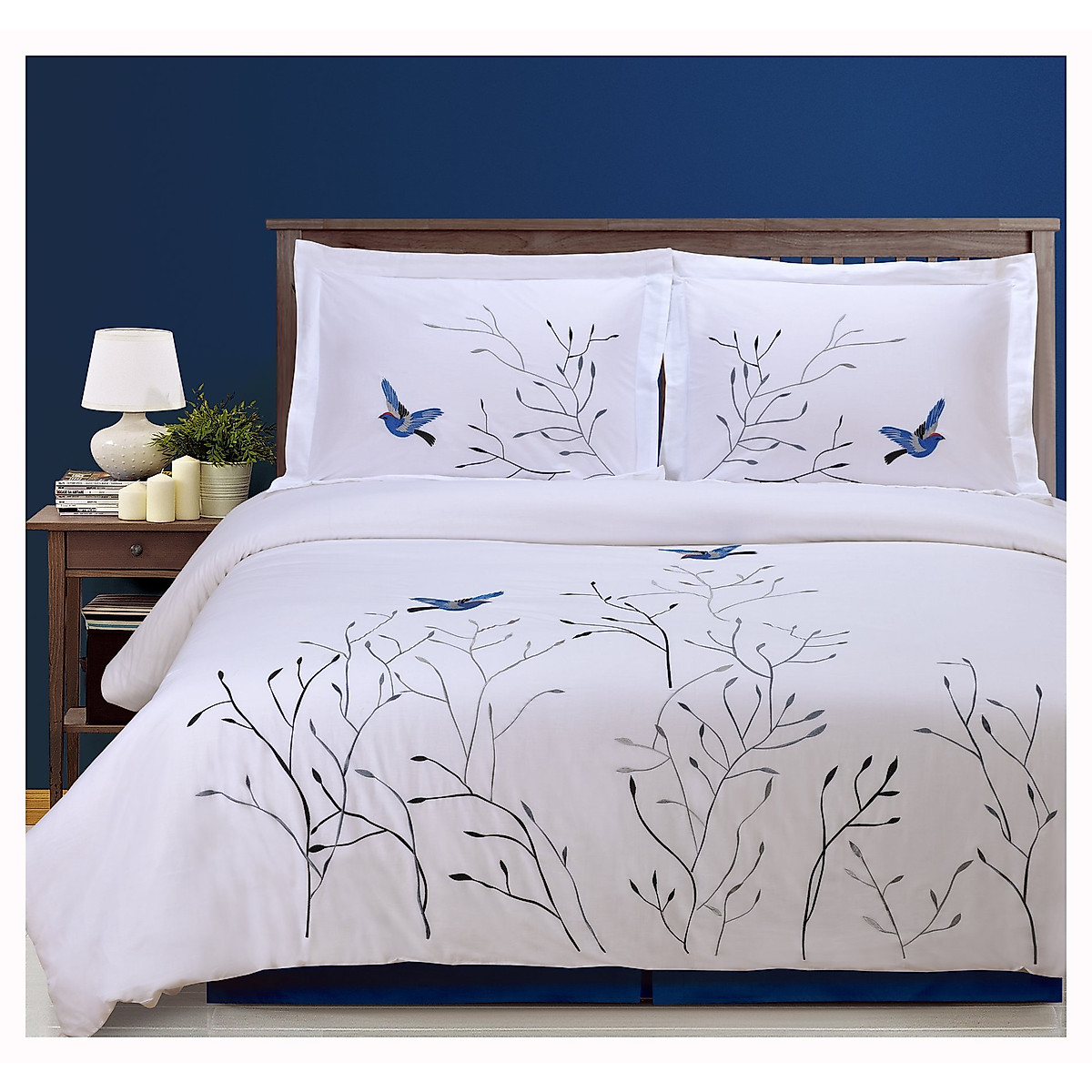 Superior 100% Cotton Percale Embroidered 3-Piece Duvet Cover Set, King/California King, Blue Swallow