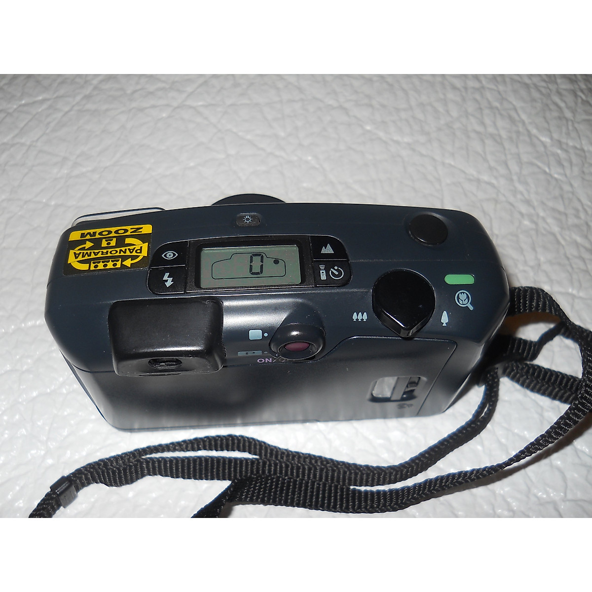 Pentax IQ Zoom 115S 35mm Camera