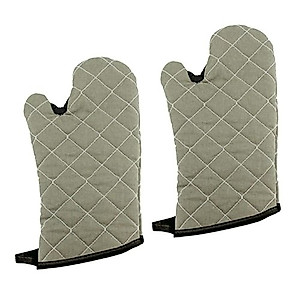 New Star Foodservice 32277 Commercial Grade Flame Retardant/Resistant Oven Mitts with Extra Defense, up to 400F, 13-Inch, Set of 2