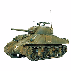 Bolt Action M4 Sherman Medium Tank 1:56 WWII Military Wargaming Plastic Model Kit