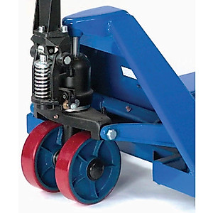 Global Industrial Pallet Jack Truck, 6600 Lb. Capacity, 27 x 48