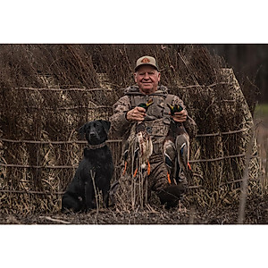 Avian-X A-Frame Lightweight Durable Collapsible Hunting Ground Blind with Grass Straps & Pockets, 4 Adjustable Gun Clips & Carry Straps - 4 Hunters Concealment - Mossy Oak Shadow Grass Blades Shell