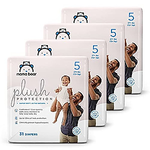 Amazon Brand - Mama Bear Plush Protection Diapers, Hypoallergenic, Size 5, 124 Count (4 Packs of 31), White and Cloud Dreams