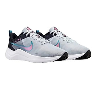 Nike Women's Low-Top Sneakers, Photon dust Pink Magic Smoke Grey, 8