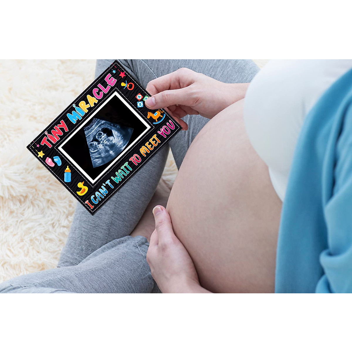 PETCEE Mothers Day Gifts for Mom Grandma Women First Mothers Day Picture Frames for Mom and Baby Grandma and Me First Mothers Day Photo Frames for New Baby Mom to be Newborn Parents Nursery Decor