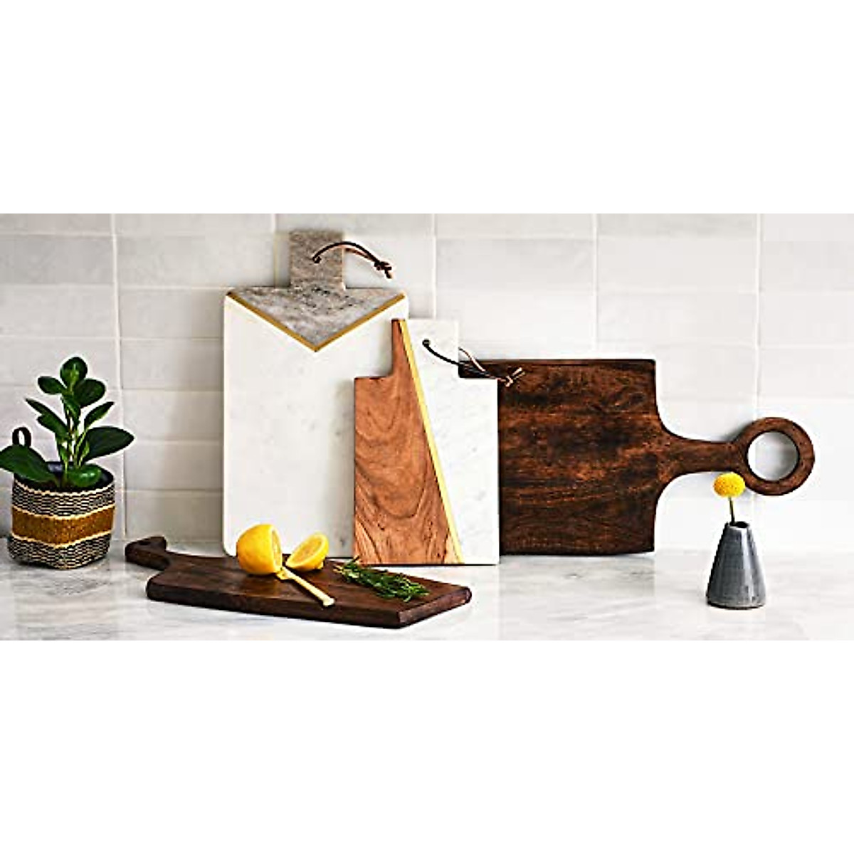 Main + Mesa Modern Mango Wood Cutting Board with Handle, Espresso Finish
