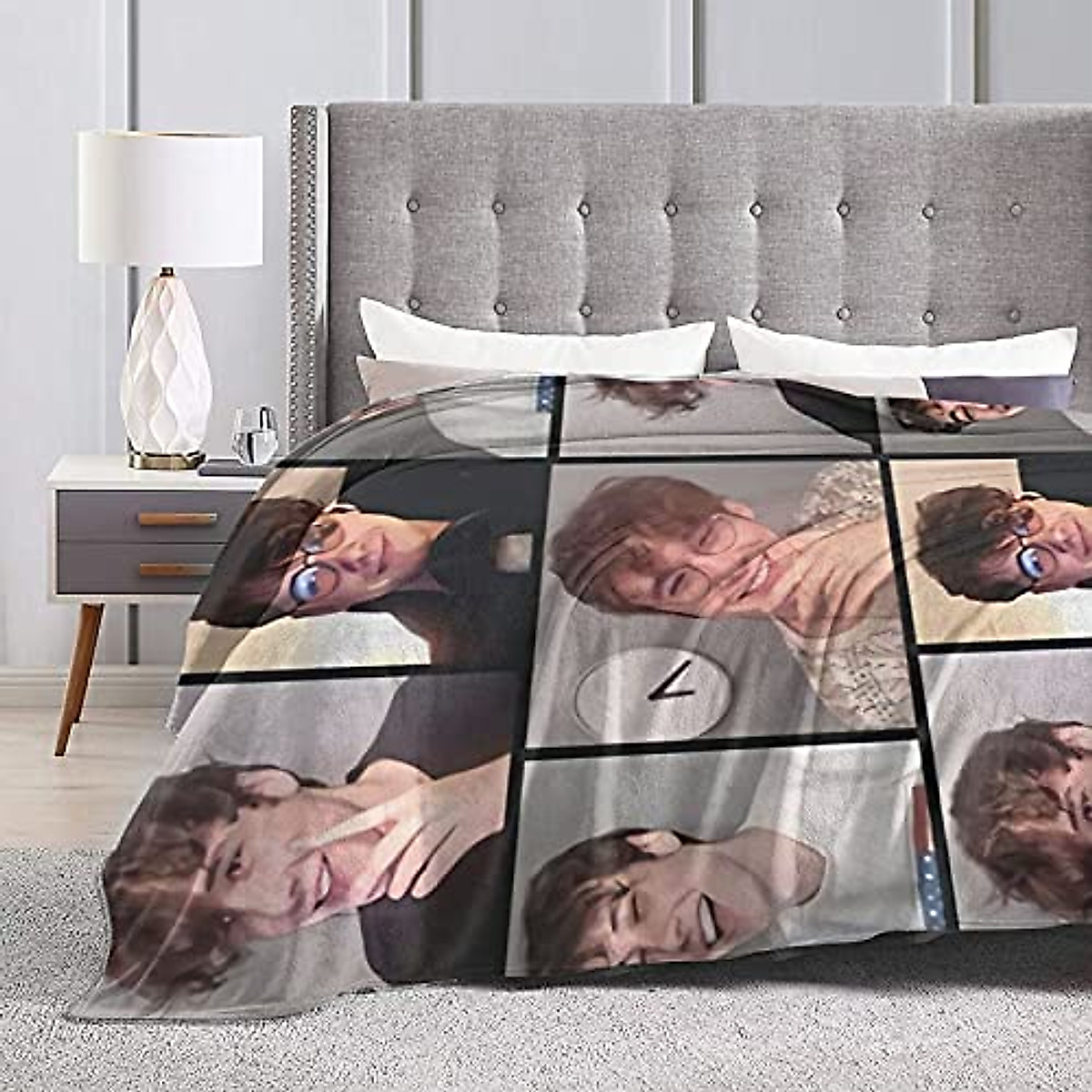 Wilbur Soot Soft and Comfortable Warm Fleece Blankets Beach Blanket Picnic Blankets Throw Blankets (60"x50")