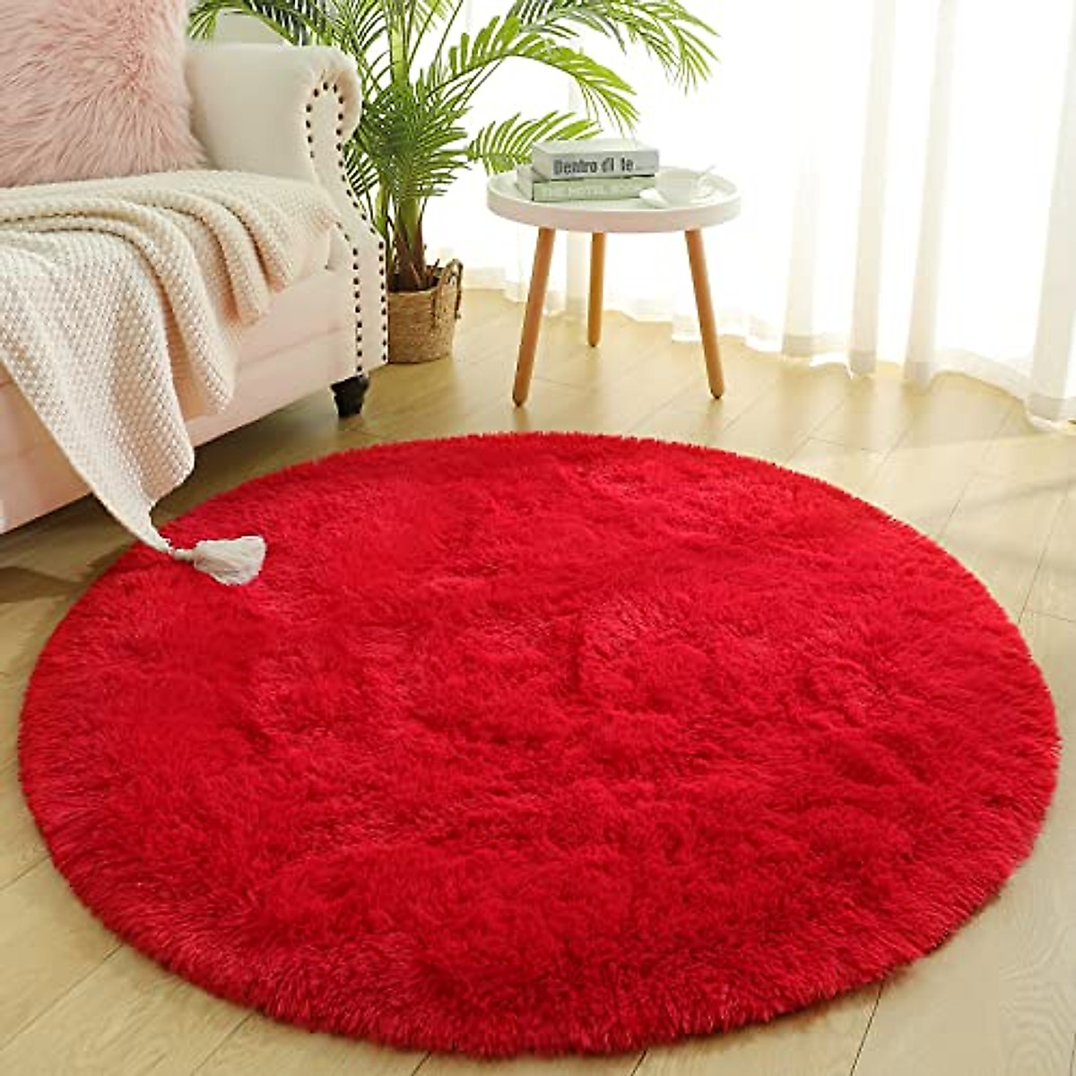 Chicrug Fluffy Cute Red Round Area Rugs for Girls Bedroom, 4x4 Feet Shaggy Circle Area Rug for Living Room, Soft Fuzzy Carpets for Princess Room, Cute Rug Kids Circular Playmats for Baby Nursery Home