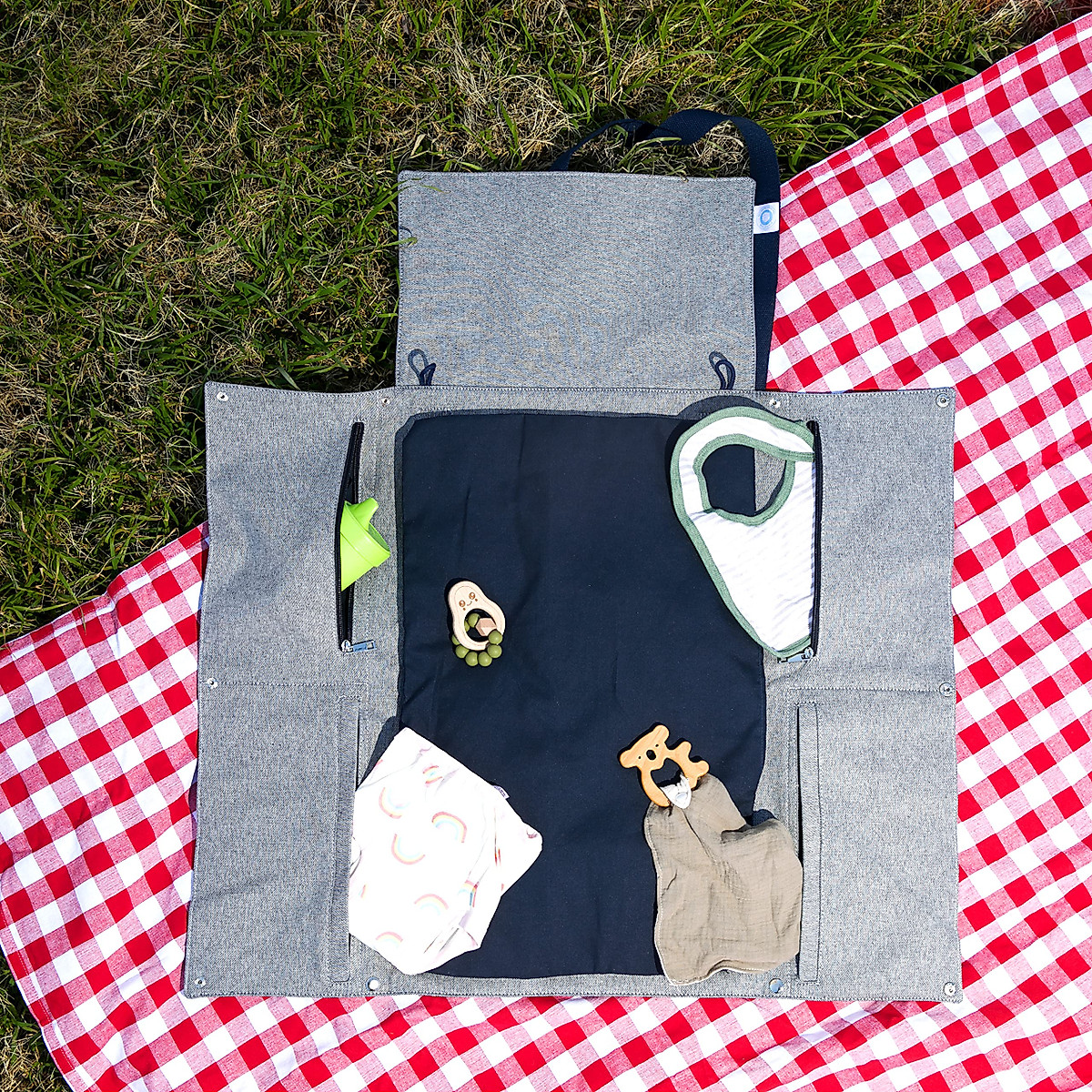 Panolina Tote Diaper Bag with Baby Changing Station - Cute Travel Diaper Bag with Organizing Pouches and Stroller Straps in Messenger Style